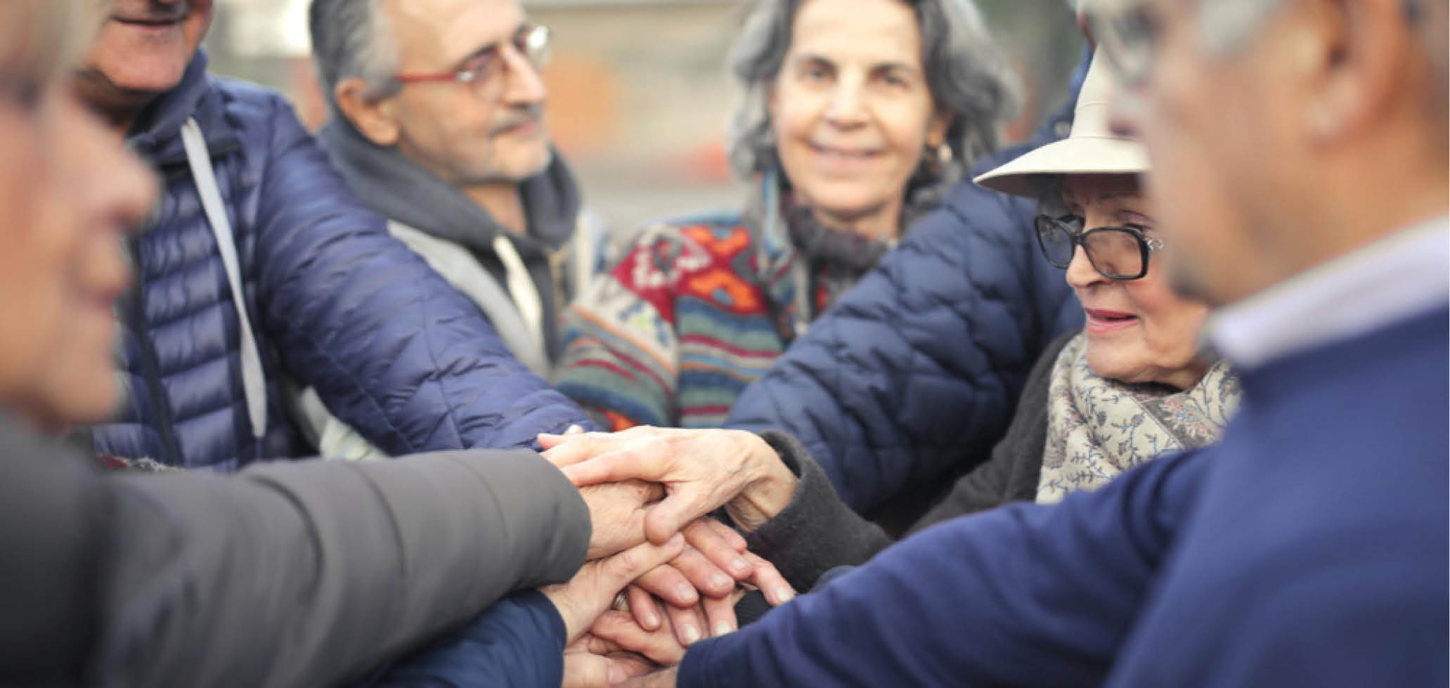 Senior actif : Comment rester engagé à la retraite ? - ALOGIACARE